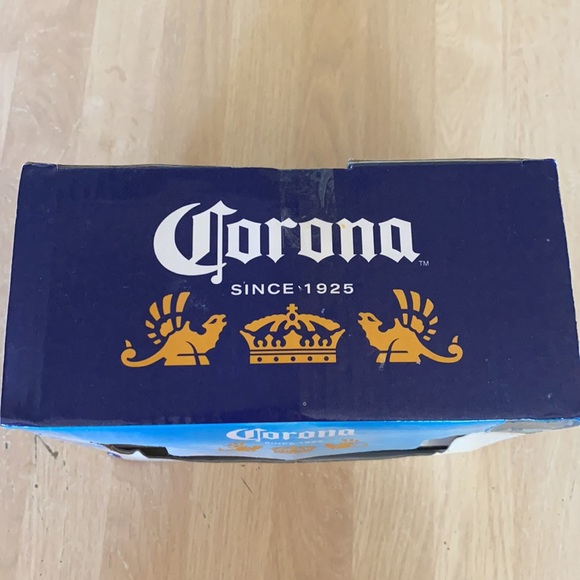 Corona | Dining | Nwt Boxed Set 2 Of Clear Glass Corona Extra Beer ...